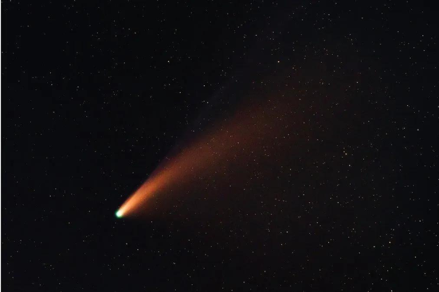 Un cometa cruzará el cielo terrestre por primera vez en 50 mil años ...