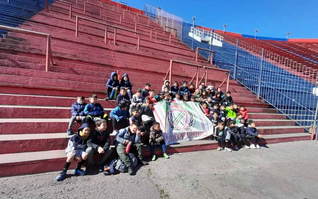 El semillero del Club Victoria llegó a San Lorenzo de Almagro | infociudad